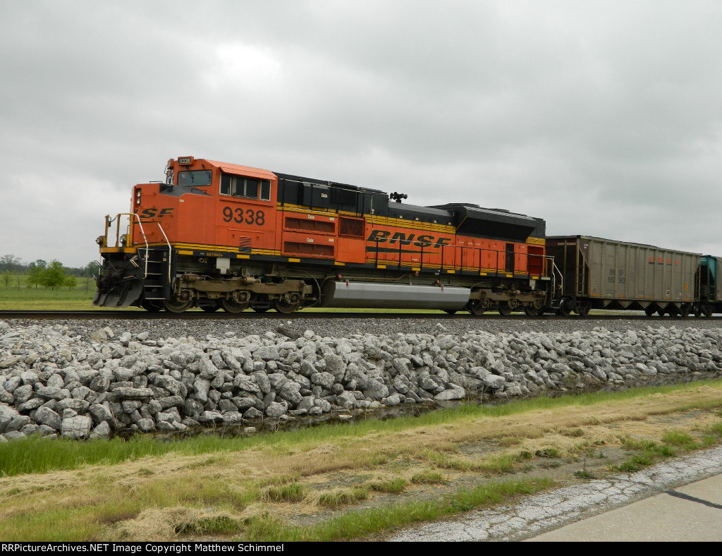 BNSF 9338 - DPU